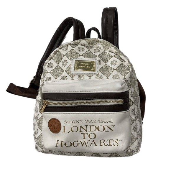 Universal | Bags | Universal Studios Wizard World Harry Potter London ...